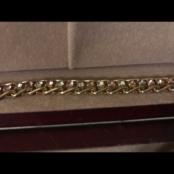 Jewelry | Beautiful Gold Bracelet With Gorgeous Stones | Poshmark